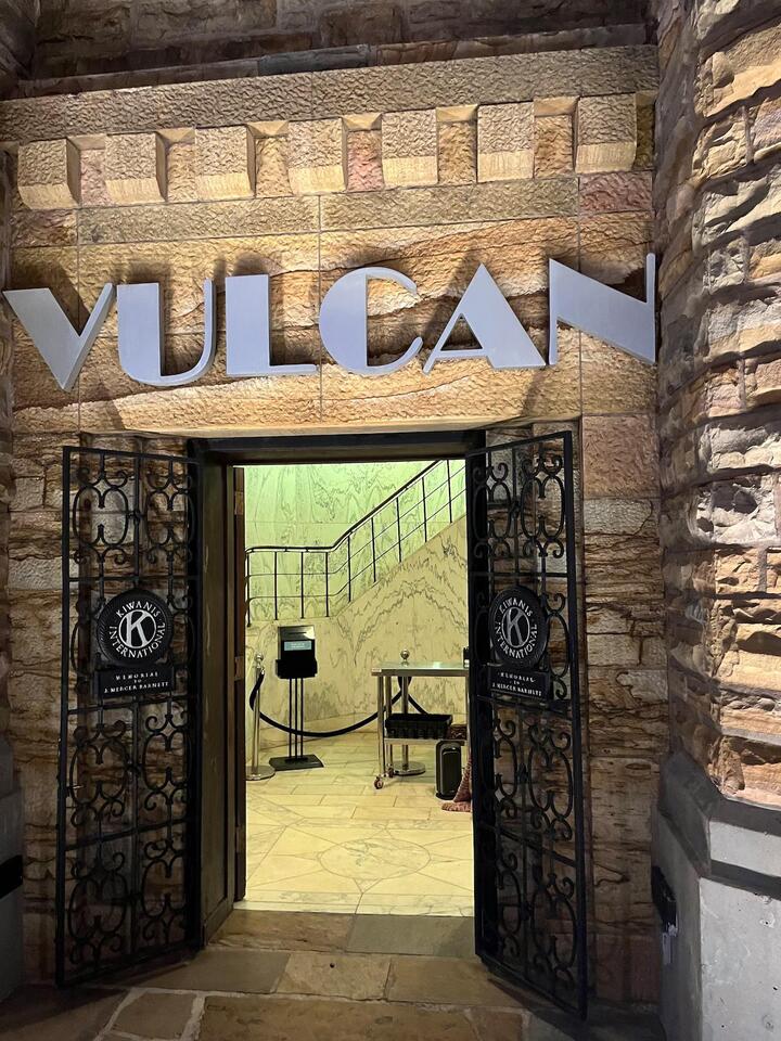 This famous 122-year-old iron statue has its elevator working again for ...