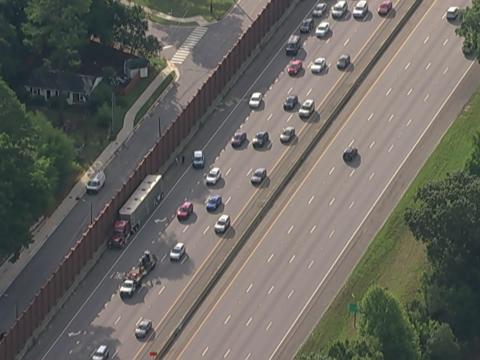 Sky 5 flies over tractor-trailer crash on I-440 in Raleigh