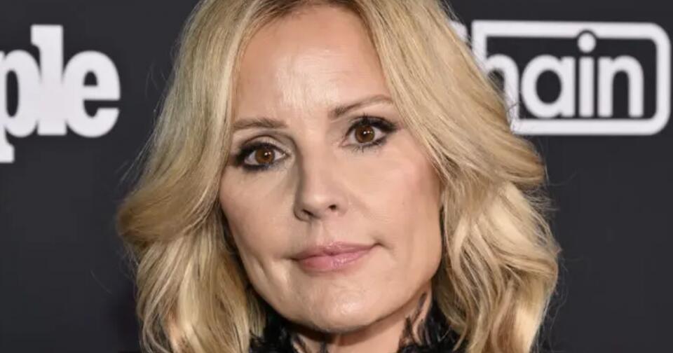 ‘Buffy The Vampire Slayer’ Star Emma Caulfield, Who Kept MS Diagnosis ...