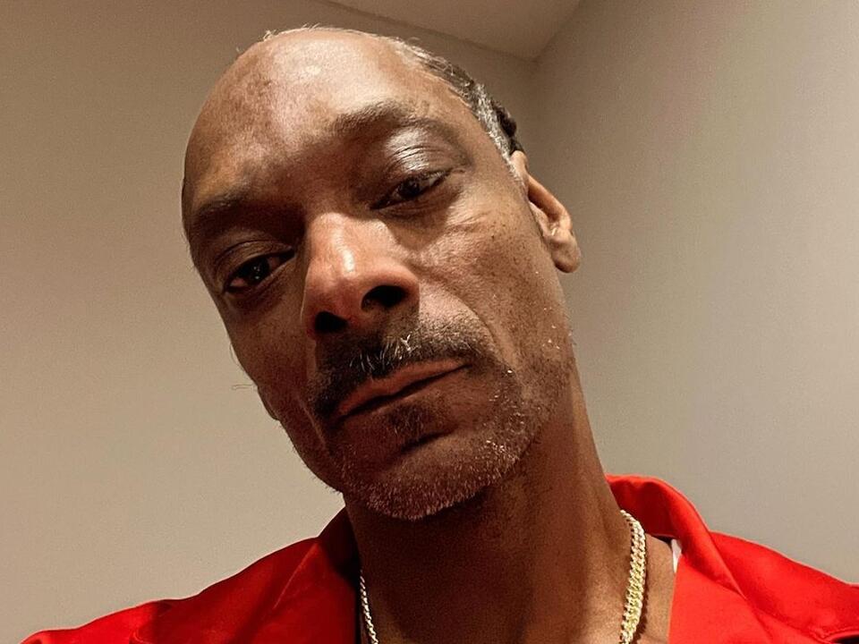 Snoop Dogg Responds To 500lb Rapper Dave Blunts Dissing Him At Juice ...