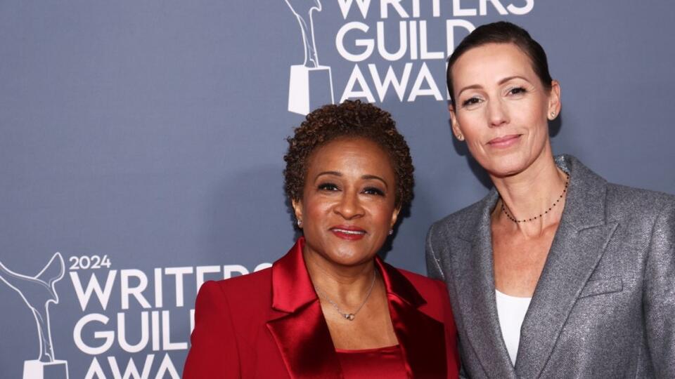 Who Is Wanda Sykes’s Wife? Relationship, Job, Kids Explained - NewsBreak