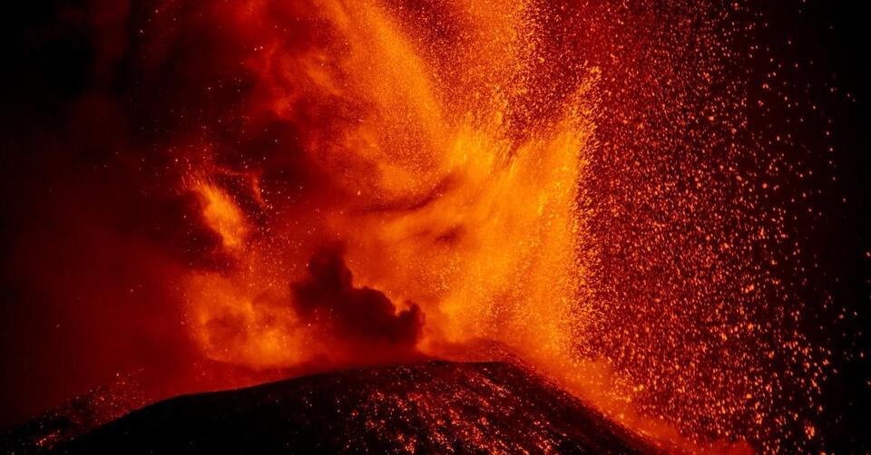 Giant Blobs Under Earth’s Surface Might Trigger Deadly Volcanic ...