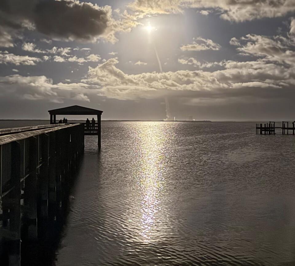 Dead of Night Liftoff Delivers Amazon Internet Constellation Satellites ...