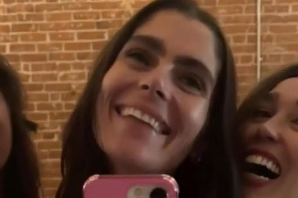 Food Influencer Rebecca Wylie Simms Dead at 39 - NewsBreak