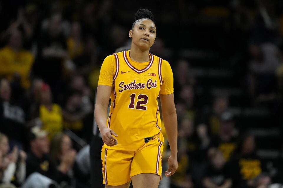 Southern Cal drops to No. 7 after loss; UCLA, South Carolina, Notre ...