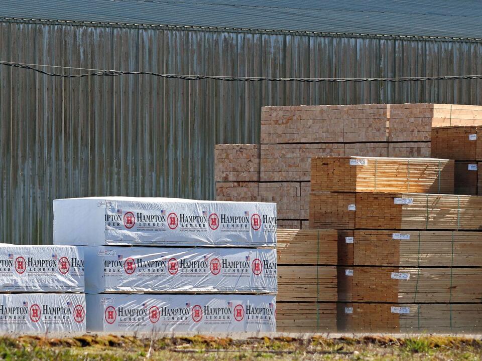 Hampton Lumber pledges $250,000 for Columbia Memorial Hospital ...