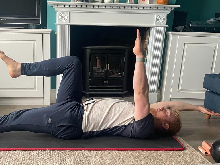 Dead bugs strengthen your core and prevent lower back pain—I learned ...