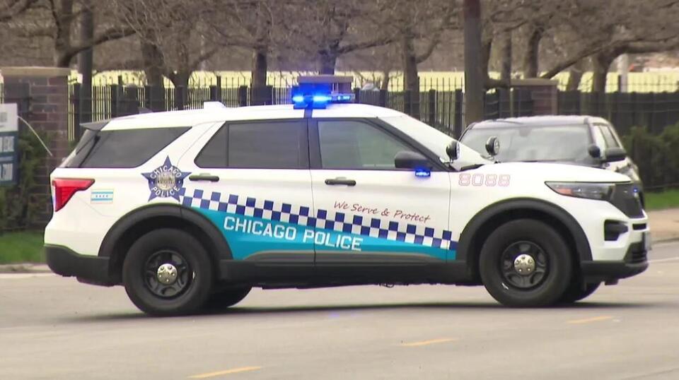 Chicago weekend shootings leave 1 dead, 9 hurt, police say - NewsBreak