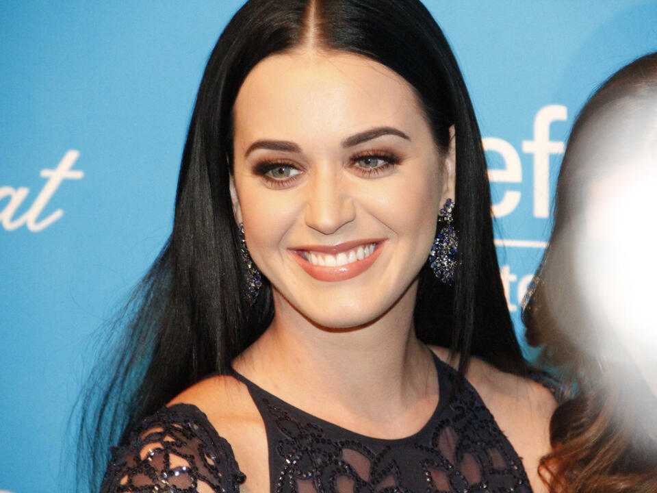 'Ridiculed' Katy Perry 'Feels Down' Her New 'Cheesy' Track 'Flopped ...