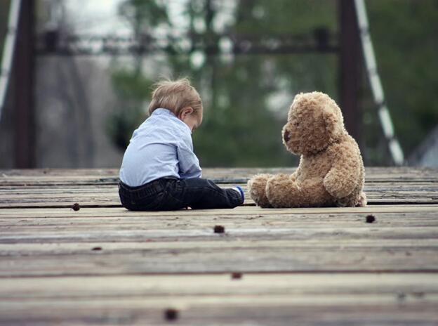 Recognizing Signs of Emotional Distress After a Child Injury