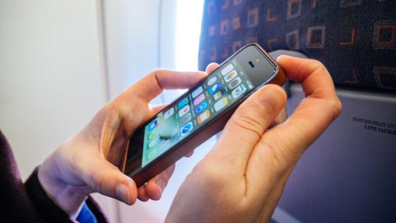 Crossing the U.S. Border? Keep Your Electronic Devices Safe from ...