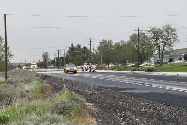 Irrigation canal breach causing flooding on U.S. 730, some residences ...