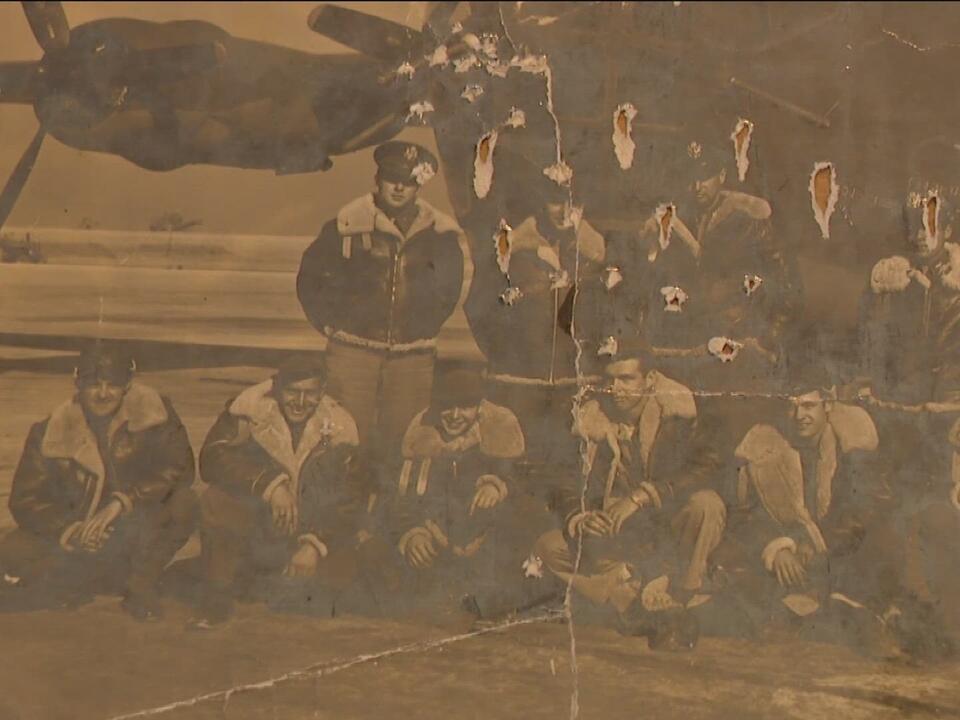 Hundreds show up to honor Oregon, Ohio man killed in WWII