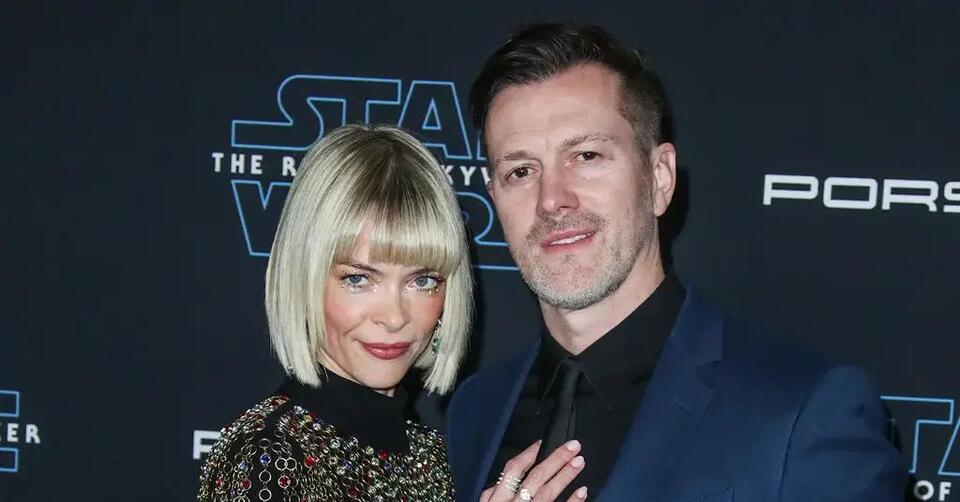 Why Taylor Swift's Godson is Being Banned By Court From Being Alone ...