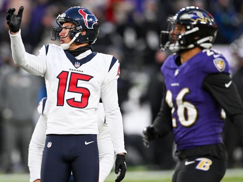 Texans, kicker Ka'imi Fairbarin agree to $15.9M extension