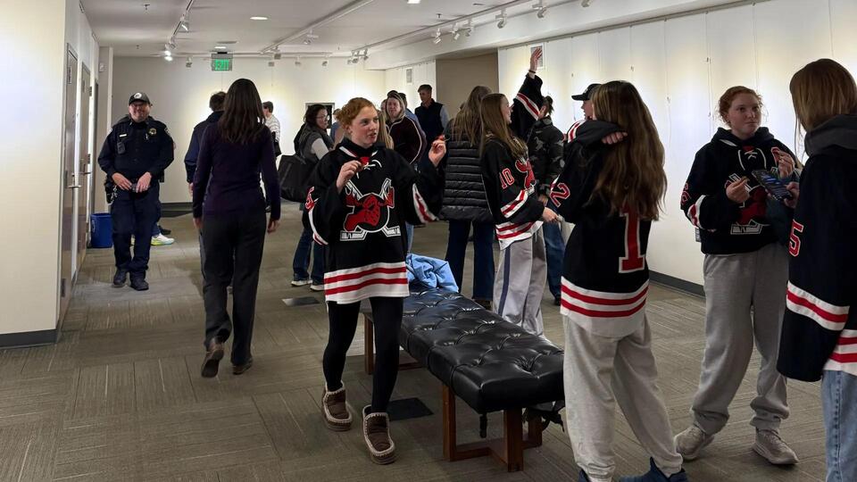 Funding approved for girls locker room, grandstands at Snow King ice ...