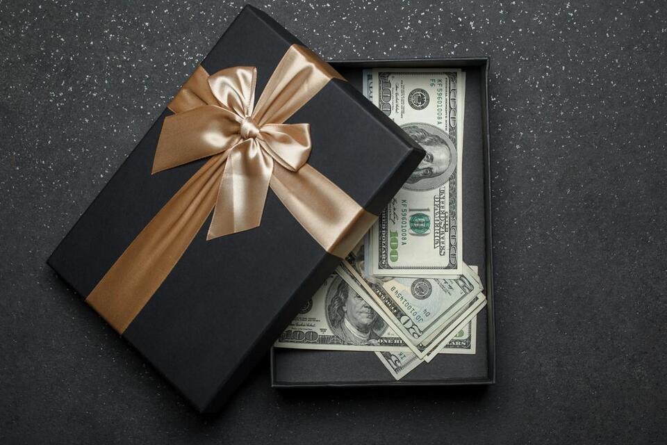 How Can Cash Gifts Trigger Unexpected Tax Bills - NewsBreak