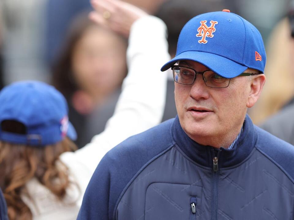Mets owner Steve Cohen denies team is planning to sell at trade deadline despite now-deleted tweet