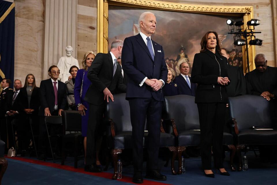 Joe Biden, Kamala Harris booed upon entering Trump’s inauguration ...