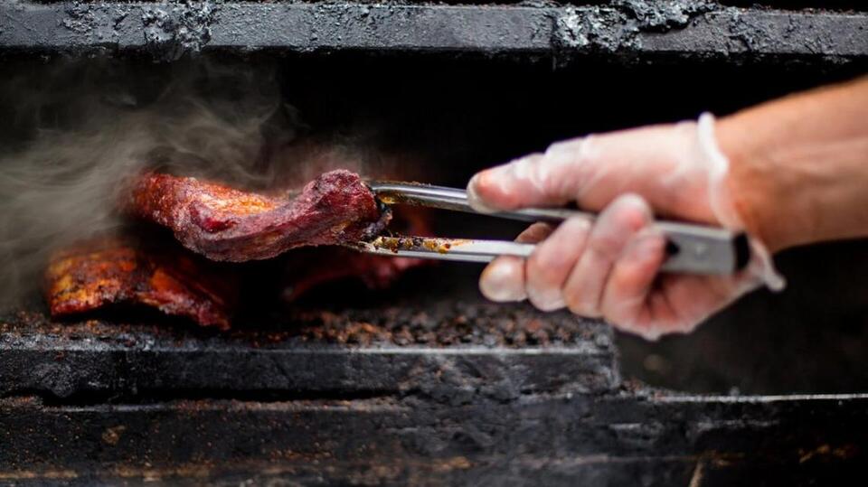 Rising beef prices drive BBQ chain into Chapter 11 bankruptcy - NewsBreak