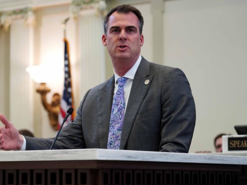 Governor Kevin Stitt applauds Oklahoma's Modern Justice Task Force