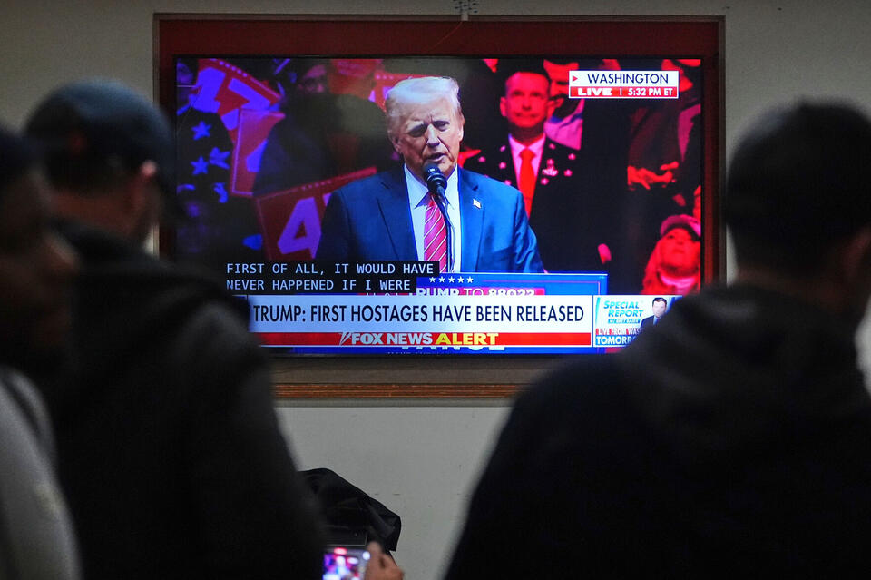 AP Poll Subtitles - NewsBreak