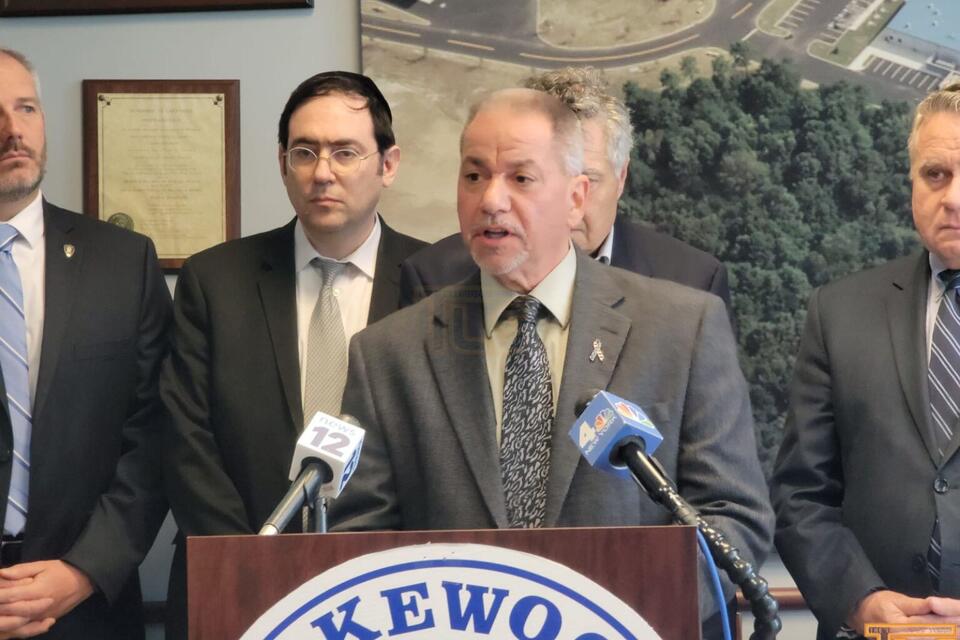 Jackson mayor Mike Reina resigns after 17 years in office - NewsBreak