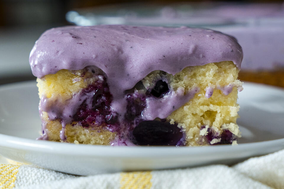 Bea’s Blueberry Sheet Cake - NewsBreak