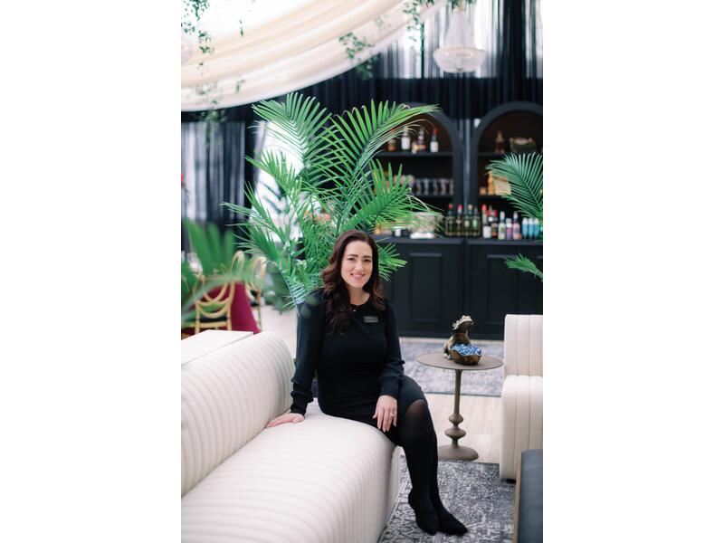 Luxury wedding planner wins Comcast RISE grant to grow her business ...