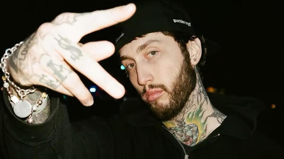 Banks reveals the real reason behind why he left FaZe Clan - NewsBreak