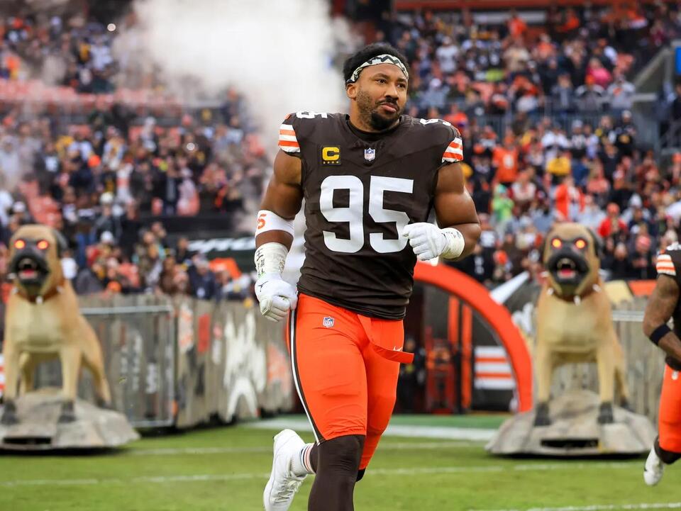 Browns star Myles Garrett says ‘tanking or rebuilding — it’s not for me ...