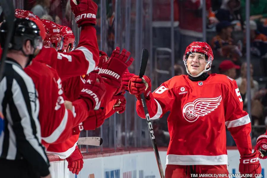 NHL REVIEW OCT. 19, 2025 – Finnie, Larkin achieve feats last ...