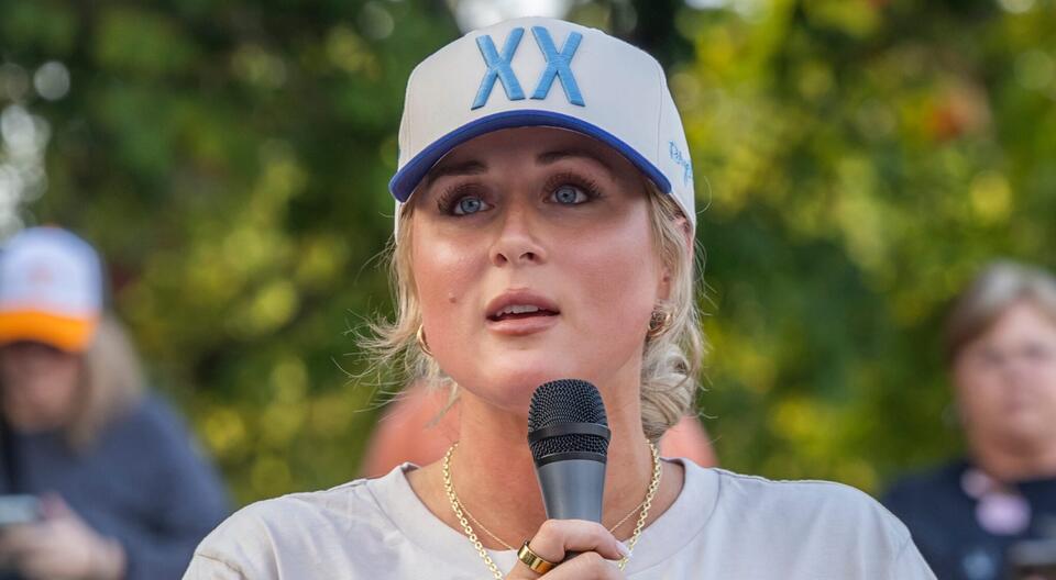 Former College Swimmer & Anti-Trans Activist Riley Gaines Makes Life ...