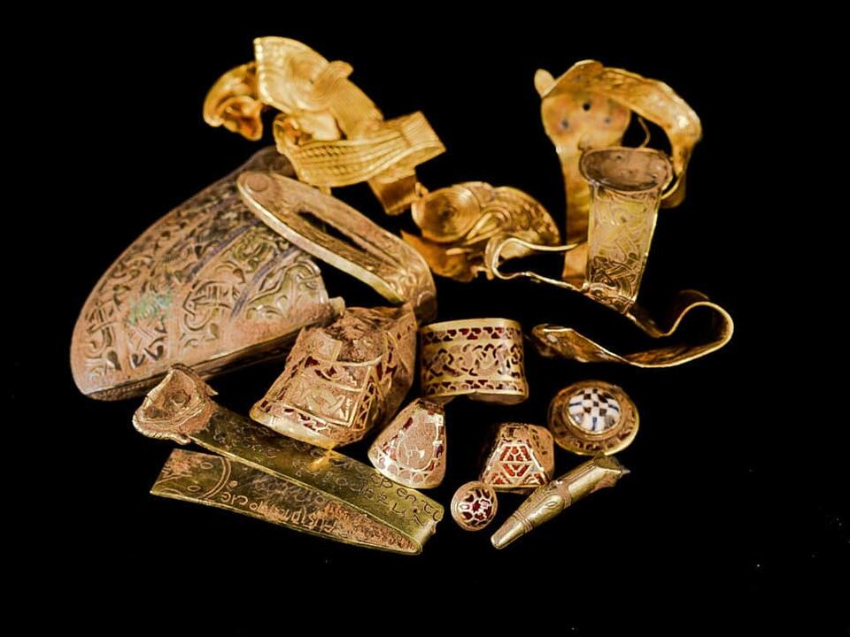 13 of the World’s Most Valuable Treasures Ever Discovered - NewsBreak