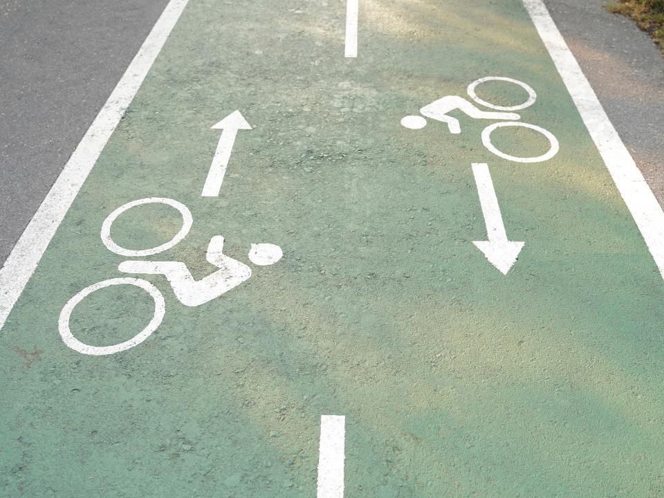 Anchorage Unveils Temporary Protected Bike Lane: Enhancing Safety Downtown
