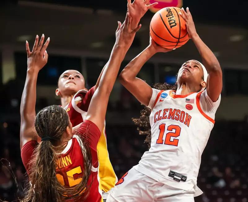 NCAA Officials Explain Controversial Ending in Southern California ...