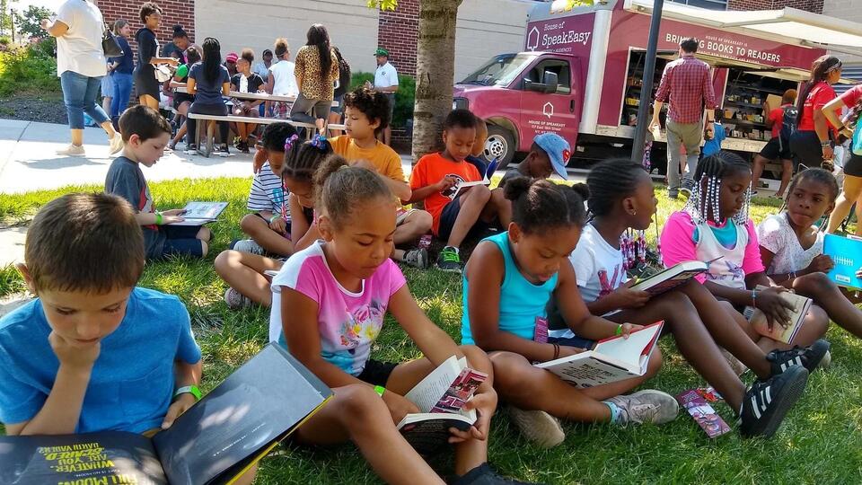 Broadway is transforming into a massive free library for Earth Day ...