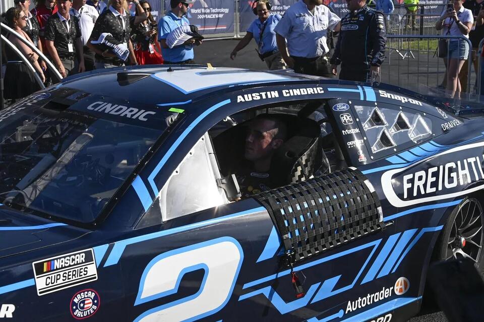 Where To Watch NASCAR at WWTR: Full Schedule, TV and Weather Details ...