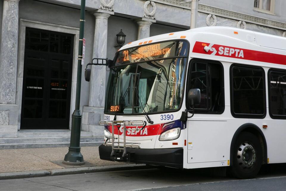 SEPTA bus rear-ends another in South Philadelphia - NewsBreak