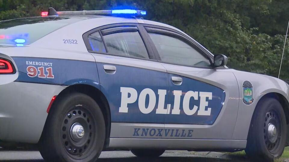 Knoxville police warn of scam callers pretending to be with Knox County ...