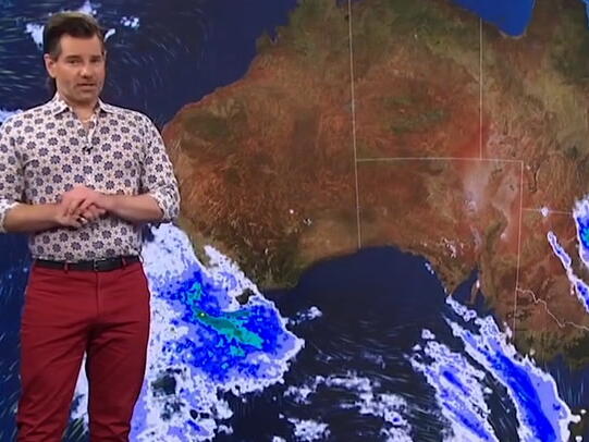 Weather presenter stops report mid-broadcast after suffering panic ...