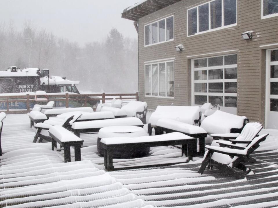 Power Outage Closes New Hampshire Ski Resort Power Outage Closes New Hampshire Ski Resort
