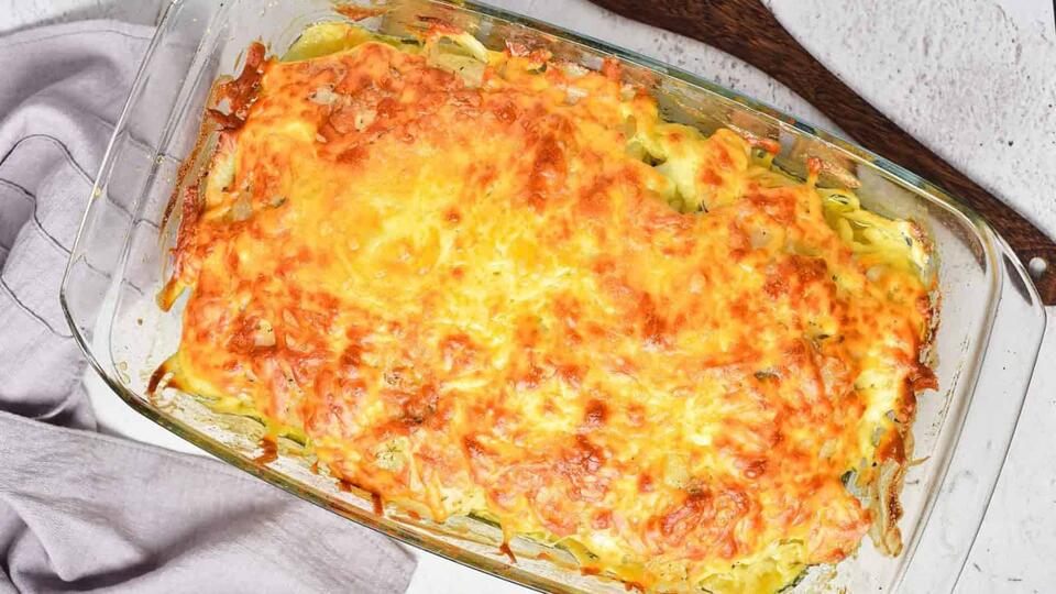 17 Easy Cheesy Recipes You Are Missing Out On And Need To Try - NewsBreak