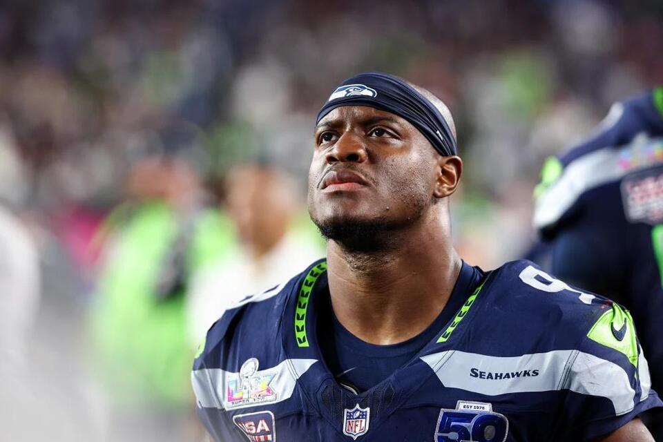 Chiefs land Super Bowl MVP running back Kenneth Walker in free agency ...
