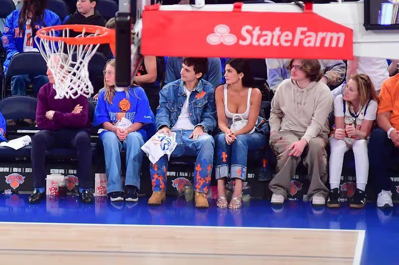 Timothée Chalamet attends Knicks vs. Spurs game 5 but fans all ask same ...