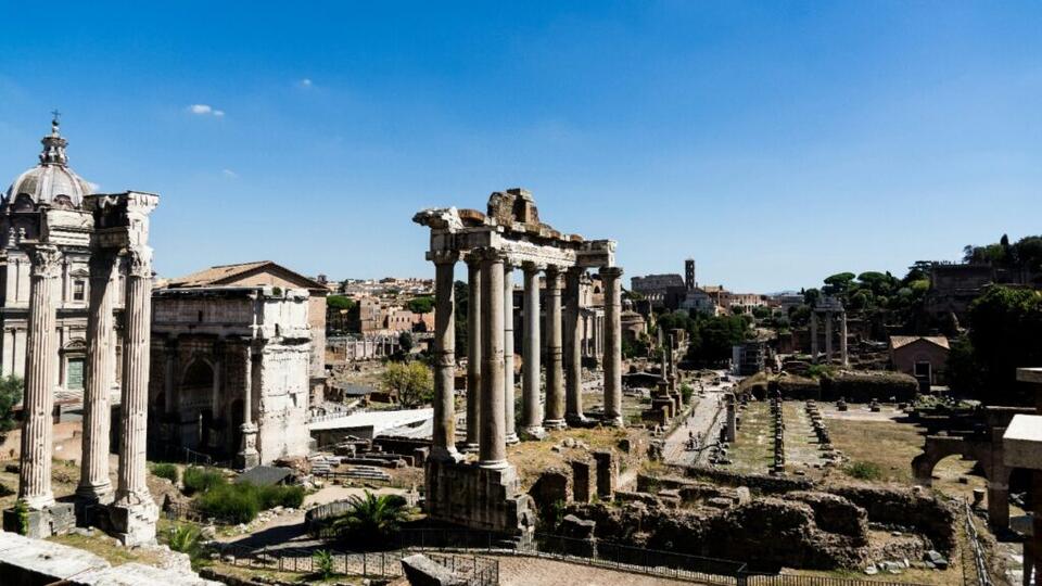 How the Roman Empire Absorbed Enemies Instead of Destroying Them ...