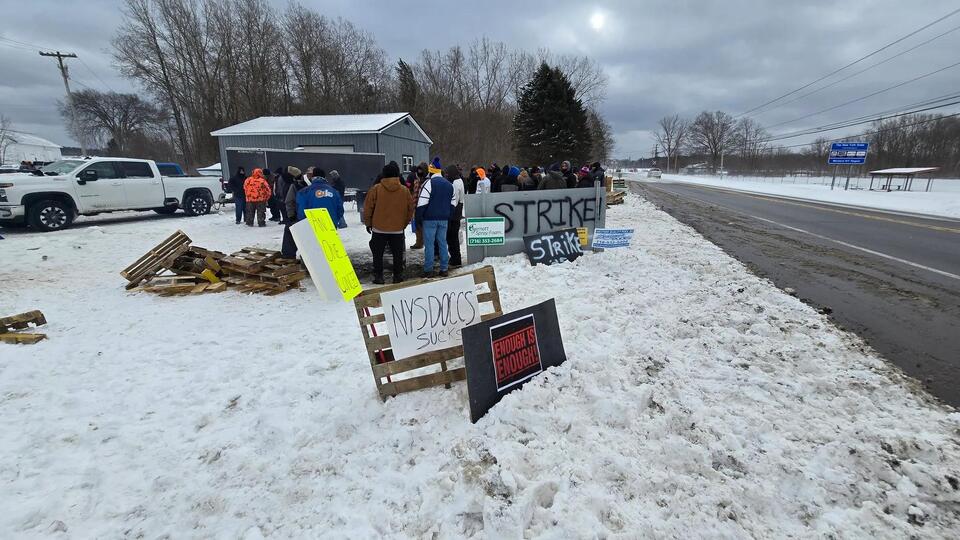 Corrections officers in Collins, Elmira go on strike - NewsBreak