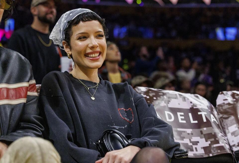 Halsey shares her health update via her recent Instagram post along ...