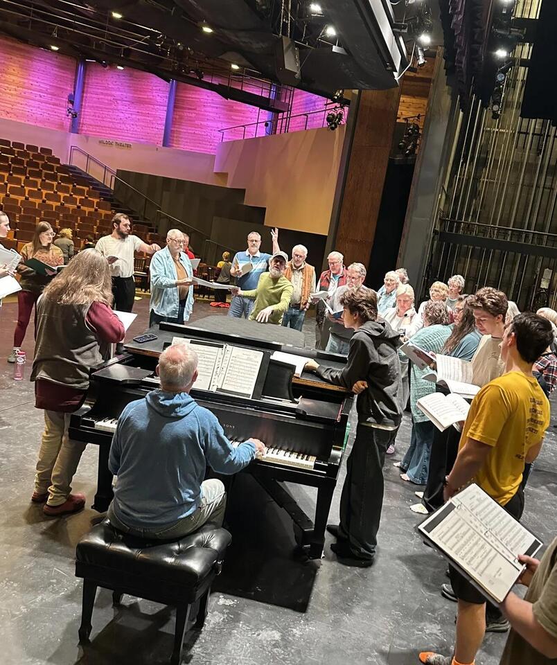 Grand Rapids Players welcome cast of 61 to bring "Fiddler on the Roof ...