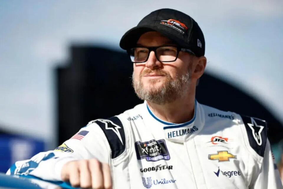 Dale Jr.’s Latest Viral Challenge With His Daughters Had Fans Laughing ...